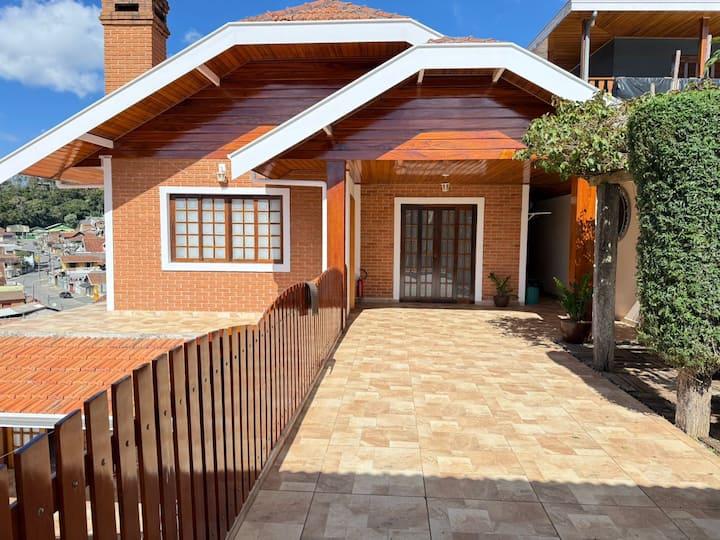 Casa Aconchegante Com Lareira - Santo Antônio do Pinhal