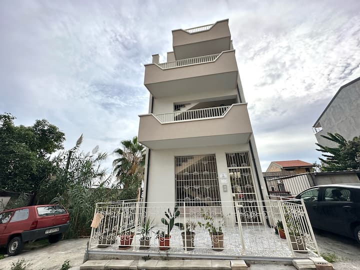 Appartamento Tito A Due Passi Dal Mare - Bova Marina