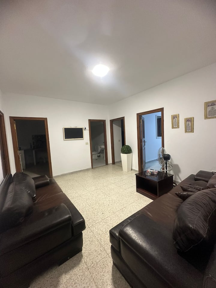 Situé Dans Le Centre-ville - Monastir