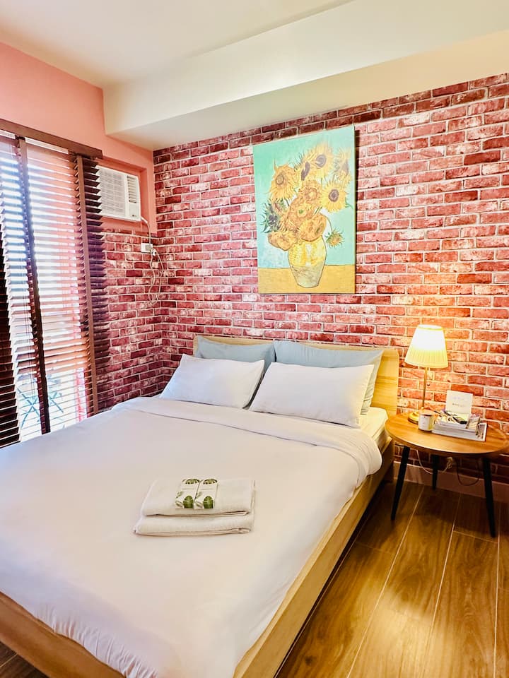 Twin Lakes Manor 1 Unit 8-b | Cozy Studio - Alfonso