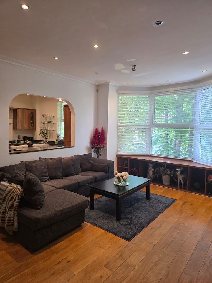 3bed Apartment Hendon - Mill Hill