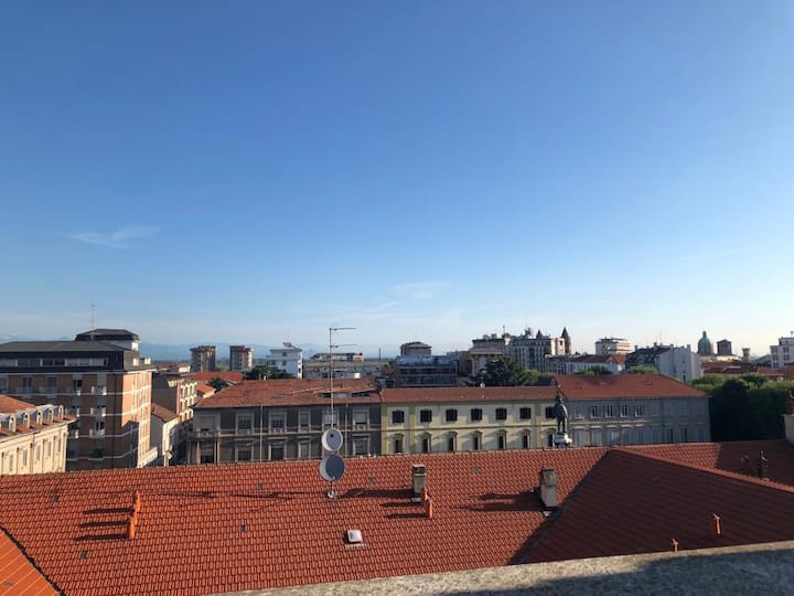 Mansarda In Ottima Posizione - Vercelli