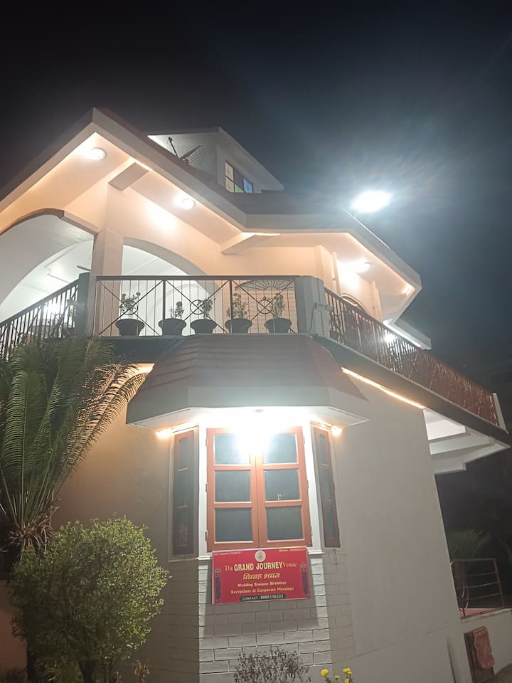 Buzzing Town-village Feel - Grand Journey - Darbhanga