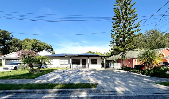 Bella Home - Orlando, FL