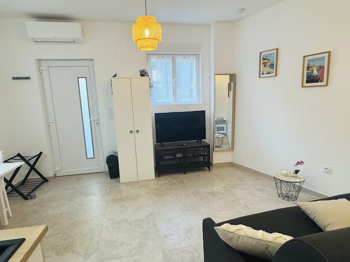 Studio Neuf 5 Mn De La Plage - Antibes