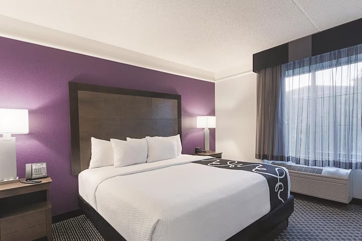 Relaxing Room Near Wineries & Adventurous Trails - Grand Junction, CO