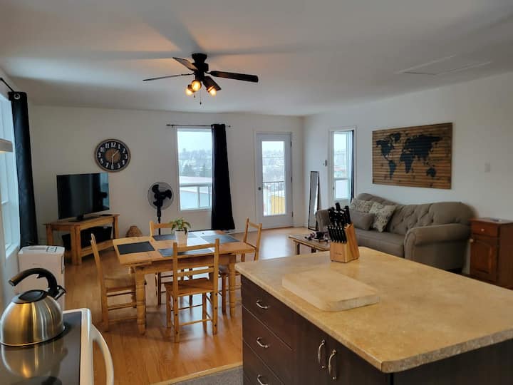 Vue Sur La Rivière 222 - Alma