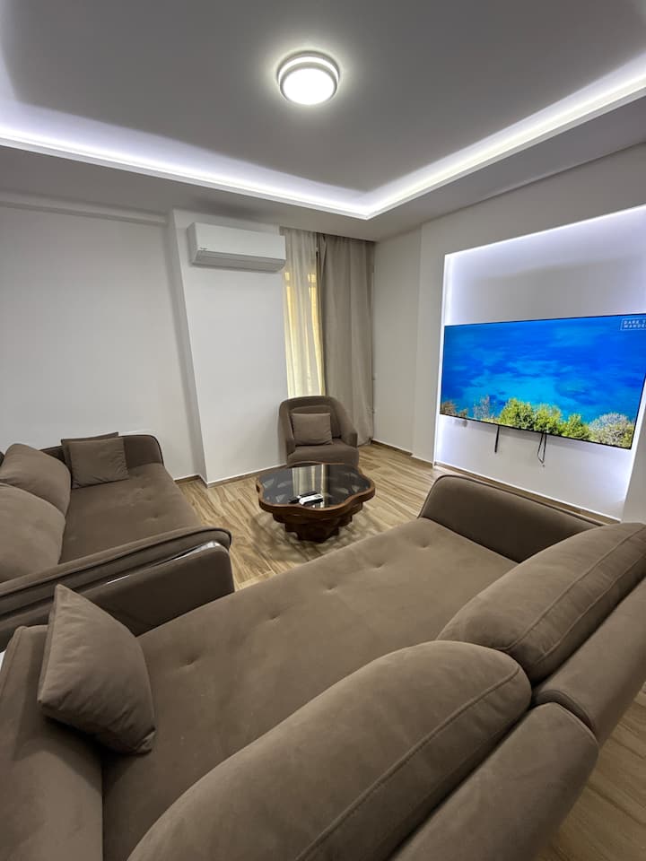 Appartement 2 Chambres Avec Piscine - Saranda