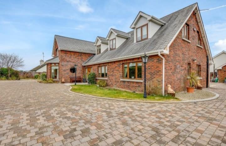 Luxury Coast Stay At Northbrook House Dublin - Malahide