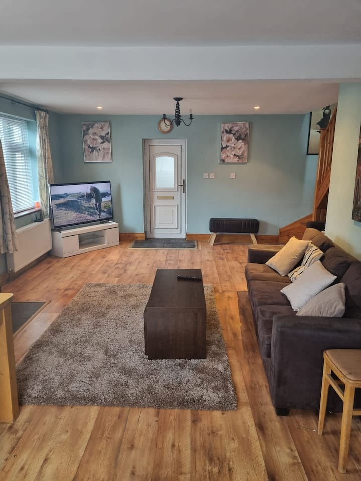 2 Bedroom Apartment - Galway