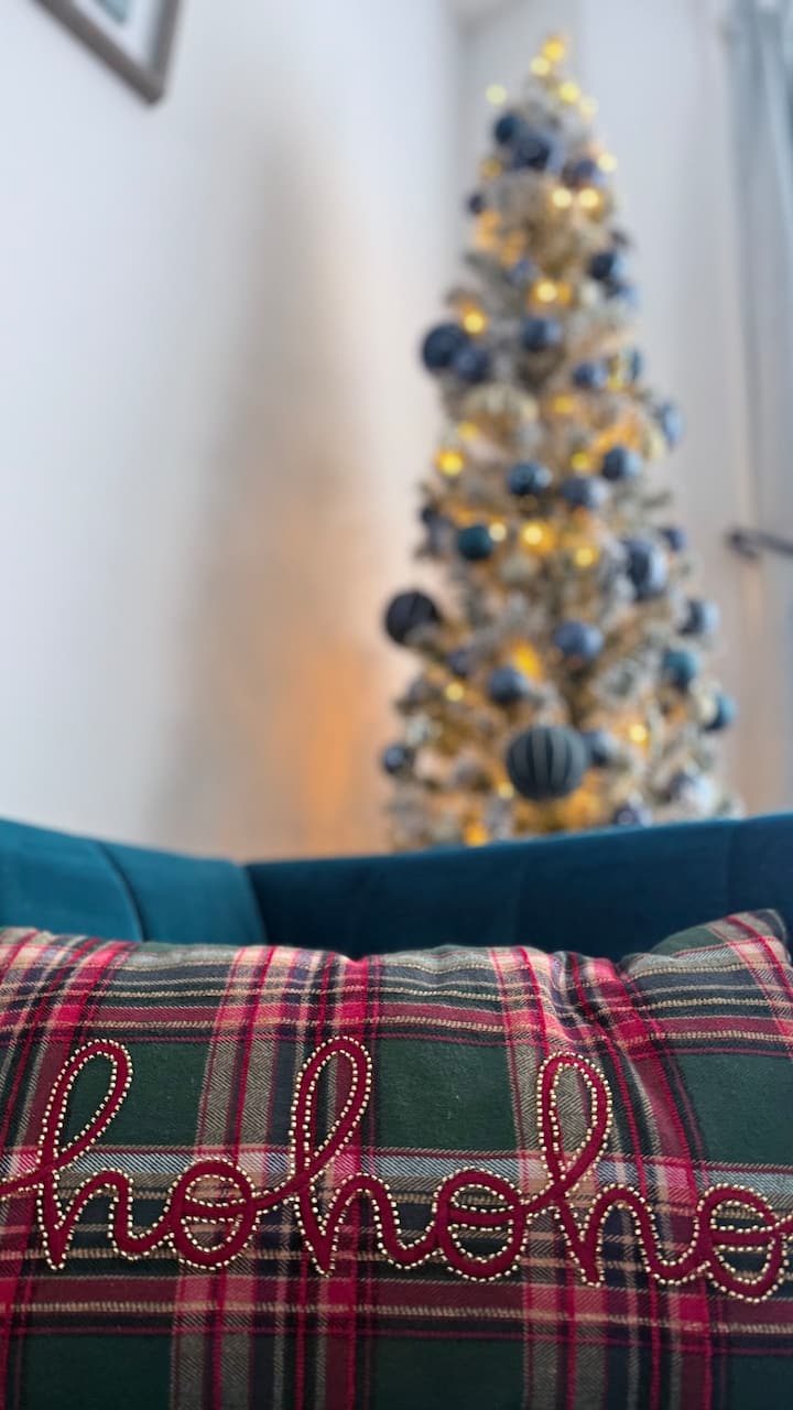 Snug Coastal Escape-modern-walk To Beach & Town - Broadstairs