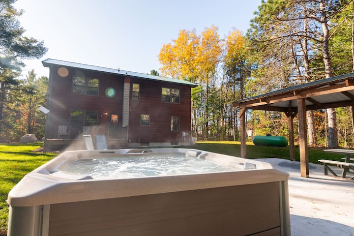 Lady Lake Retreat On Cavanaugh Bay W/hot Tub&sauna - Chippewa Flowage, Hayward