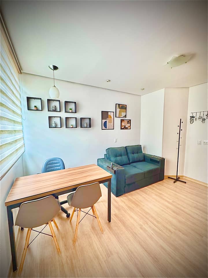 Flat Mobiliado, Local Excelente - Belo Horizonte