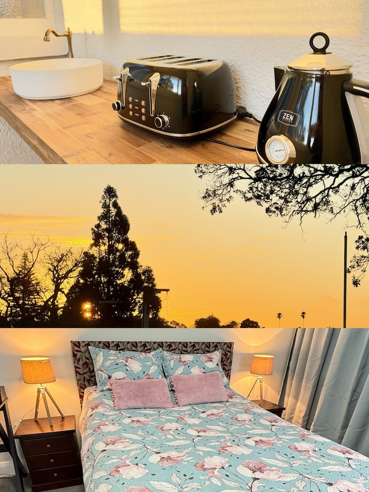 中心地带·院内停车·全新家电餐具·高级床品 - Auckland