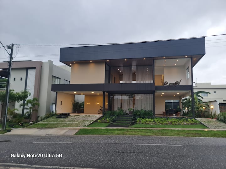Casa Em Condomínio Fechado - Castanhal