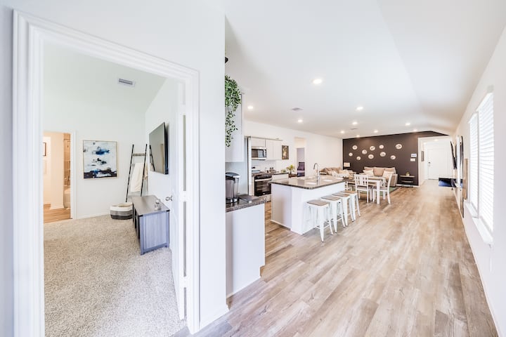 3br Beautiful New House Near Iah Airport, Wifi - Spring, TX