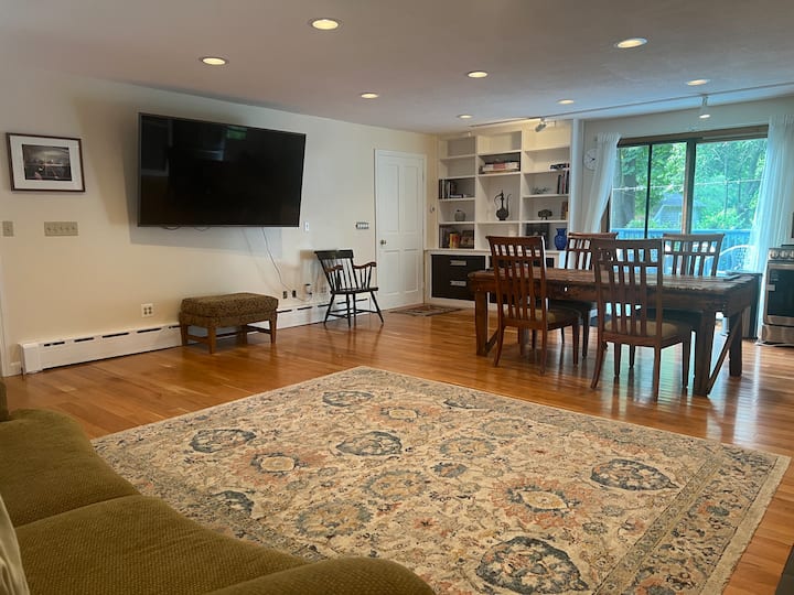 Spacious Maine Home - Rockland, ME