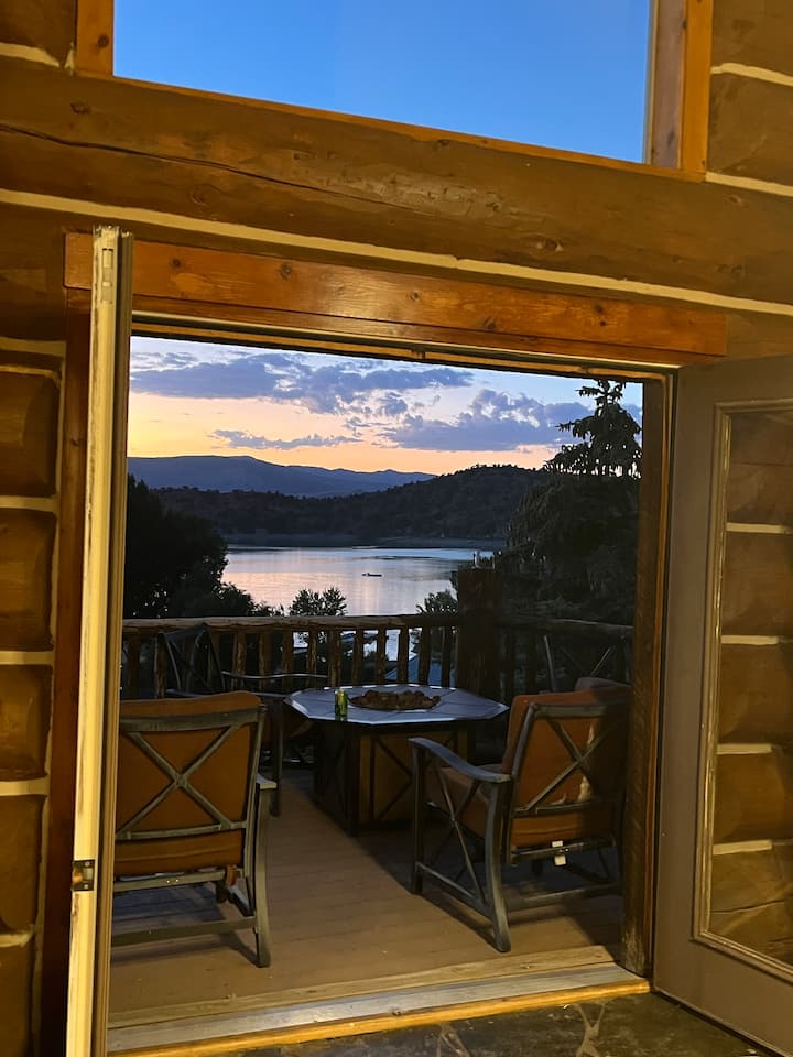 Wolf Crossing At Palisades - Gunnison, UT