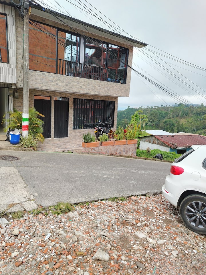 Apartamento Cómodo Amoblado - Manzanares, Colombia
