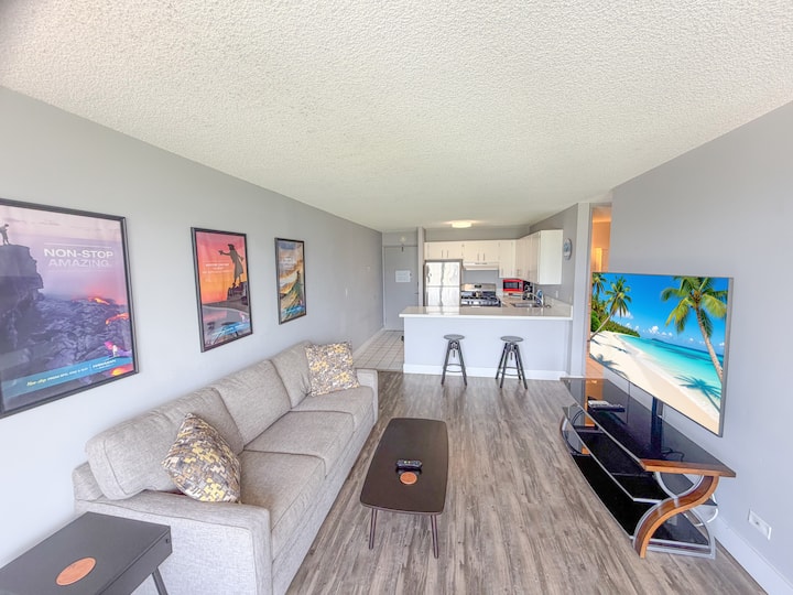 Aloha Living At Waikiki Lanais | Pool + Gym - Honolulu, HI