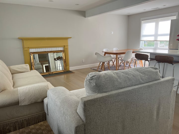 Charming Home Near Downtown - Greenwich, CT