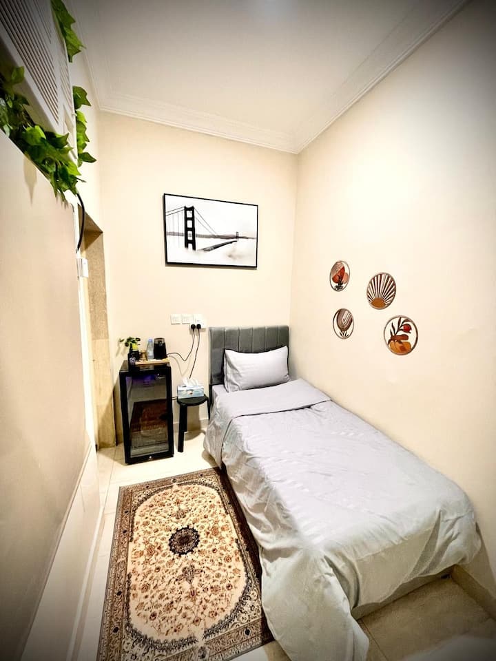 غرفه فرديه لأقامه مثاليه - Jeddah