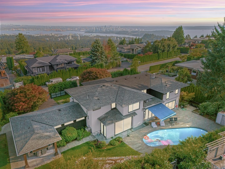 Panoramic Views | Pool & Theater - North Vancouver