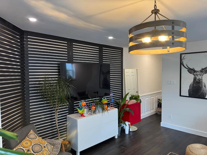 Modern 2 Bdrm House, North End Halifax. - Halifax