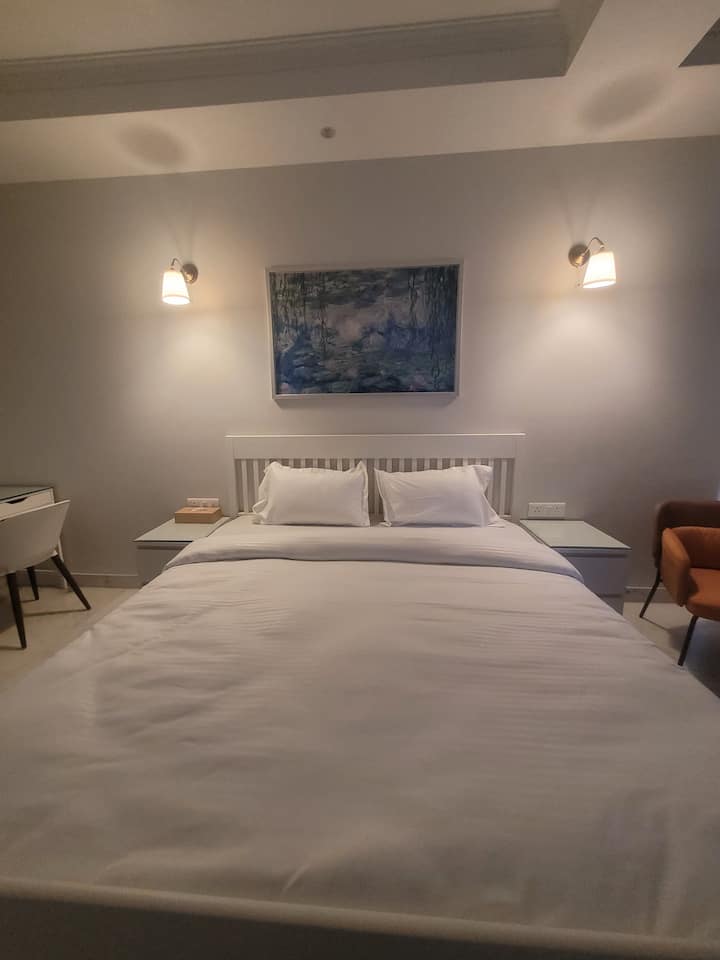 Jp Home -Studio Apartment -302 - New Delhi