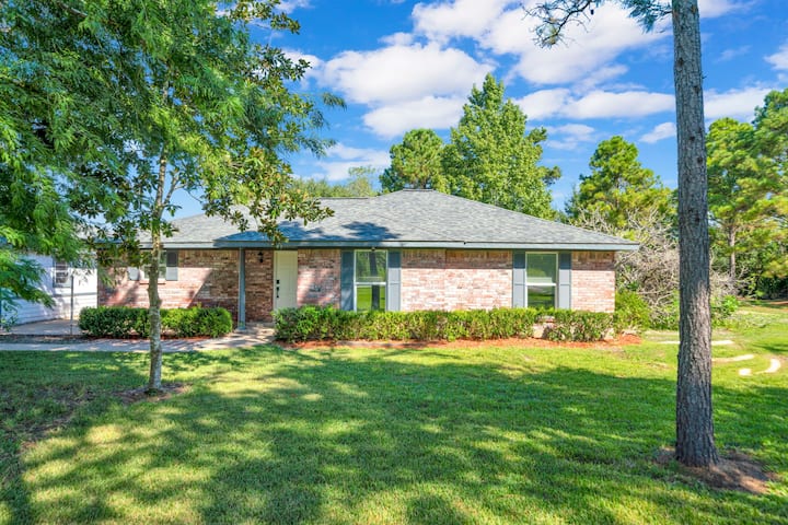 Cozy 3br Retreat, Close To Houston & Med Center - Pearland