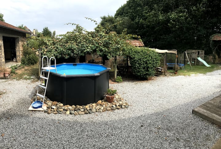 Maison à La Campagne Entre Montagne Et Mer - Orthez