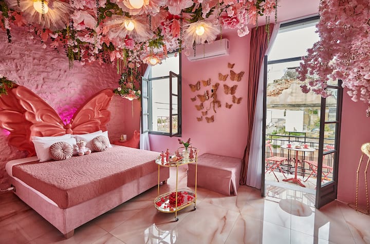 Fairytale Athens Suites-the Blooming Chamber Suite - Athens