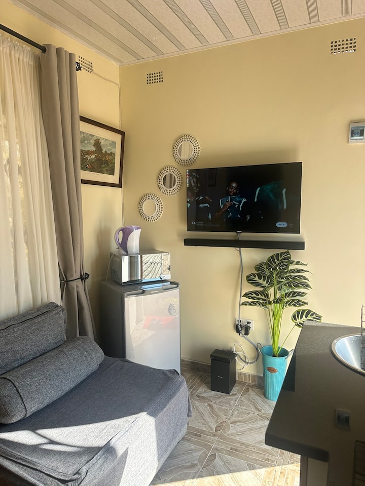 Lulu’s Place - Zimbabwe