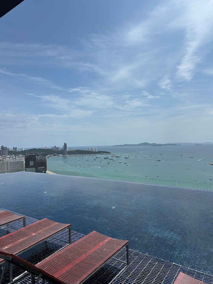 网红无边泳池中心海公寓Centric Sea 12 A - Pattaya City