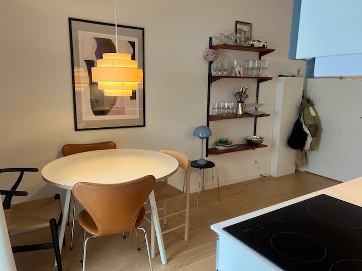 Morderne By-lejlighed Centralt Placeret. - Aarhus