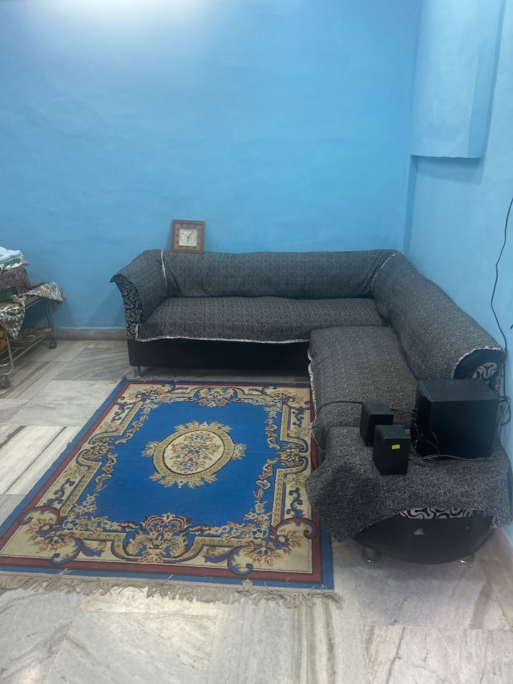 Nice Place To Live, Nearby Auto - Kalyan