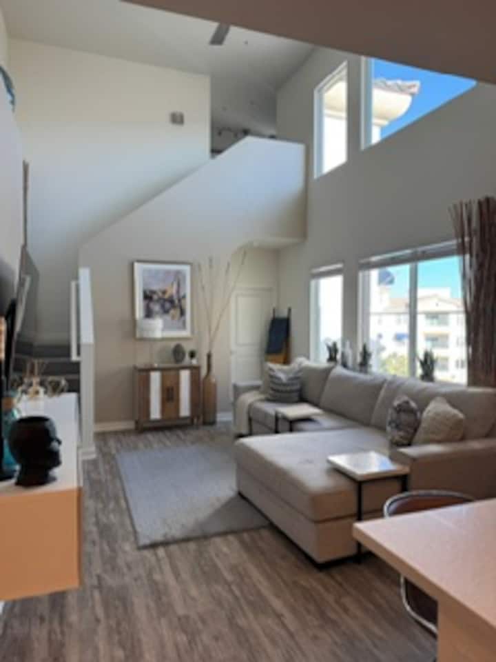 Luxury 2 B/b Penthouse Condo, Resort Pool Oasis - Chandler, AZ
