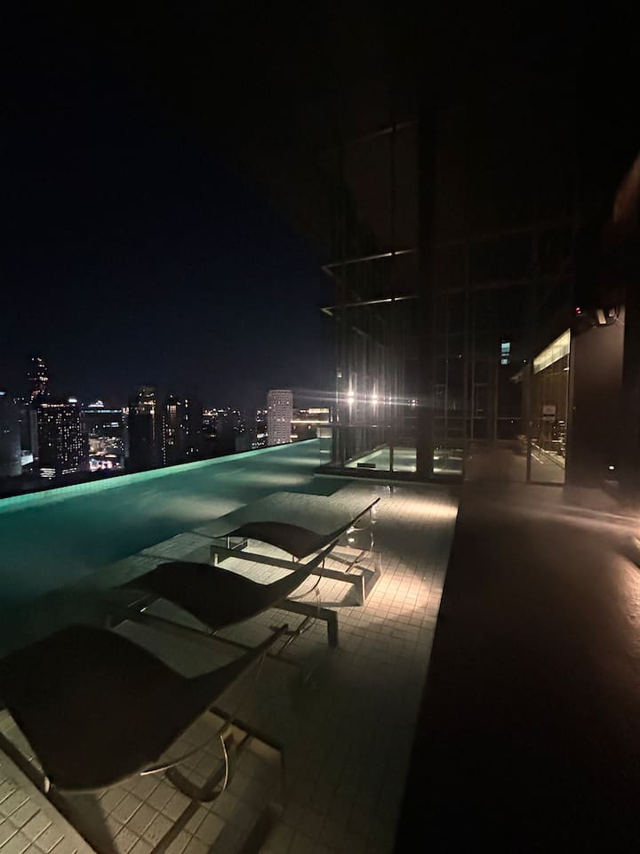 1br At Thonglor Bts Infinitypool Overlooking City - Bangkok