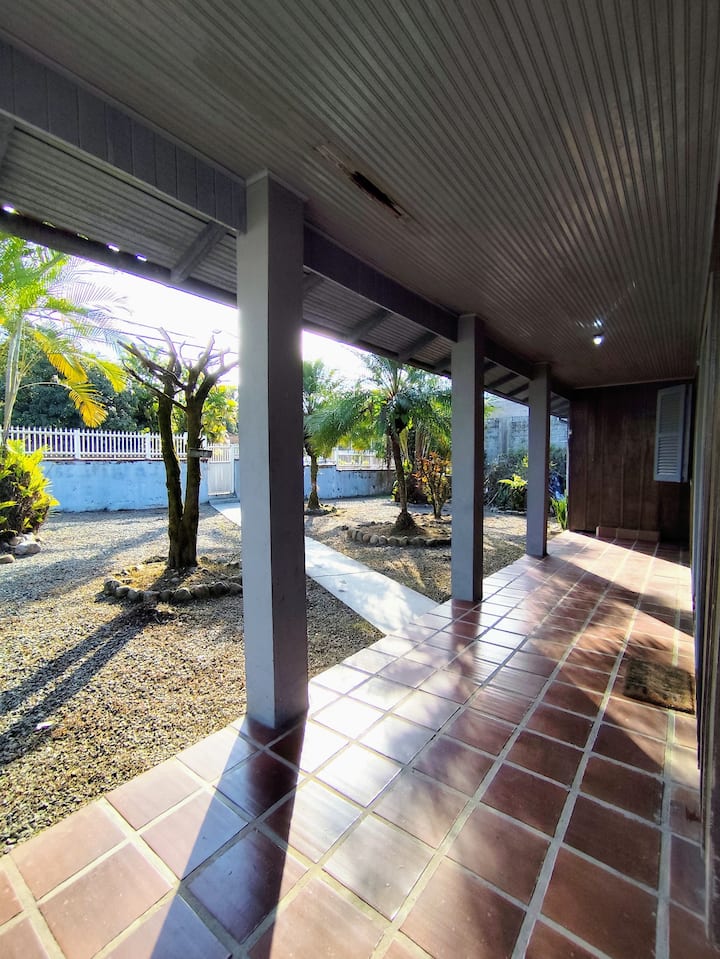 Casa Grande, Longos Períodos, Grupos - Joinville, Brasil