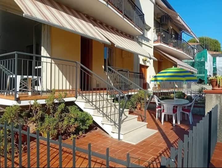 2 Bedroom Hollydahome Petfriendly Close To Beach - San Vincenzo
