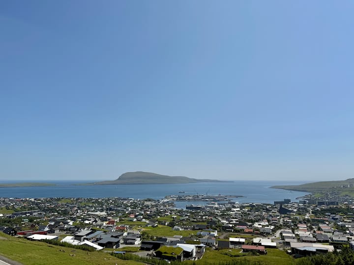Ny I Moderne Penthouse | Udsigt - Îles Féroé