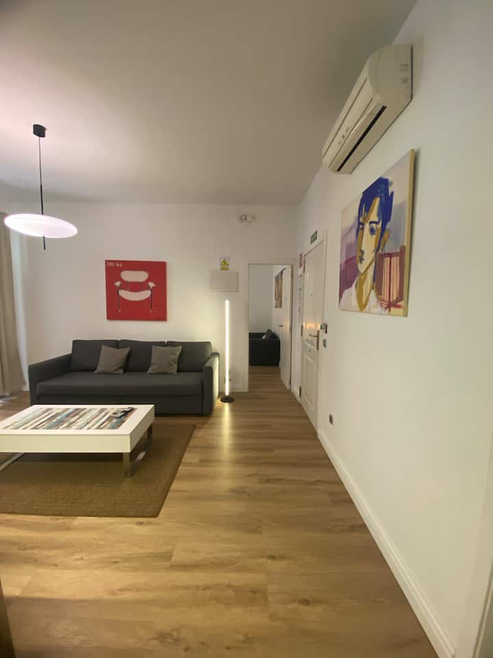 Ch Six Rooms Relatores · Superior Double - Madrid