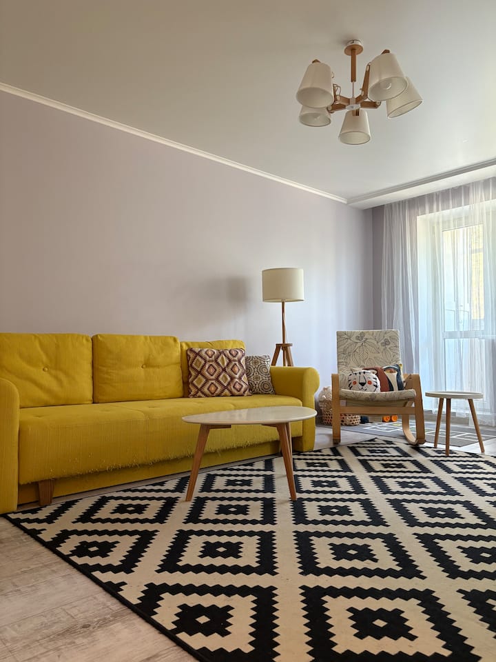 Cozy Sunny Apartment (Sea Side Area) - Черноморск