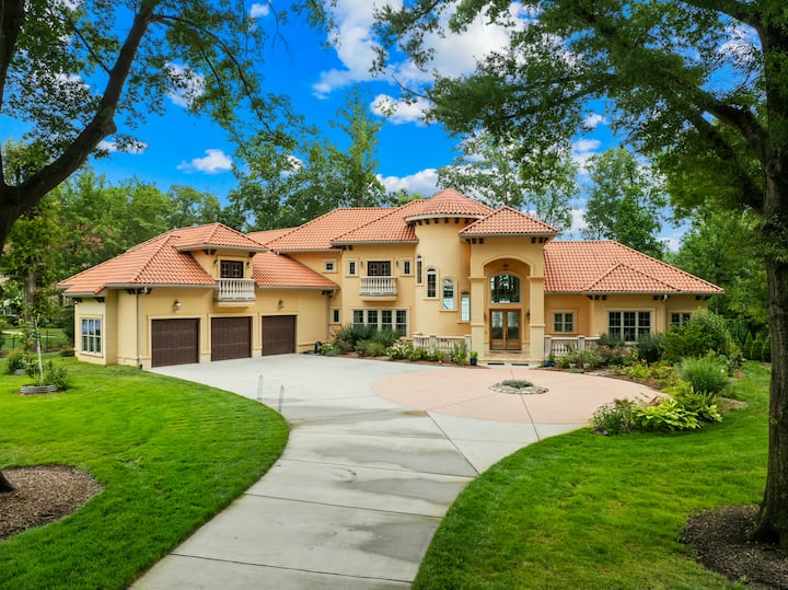 Lakefront Luxury |Private Dock|pool-spa|20m To Clt - Davidson, NC