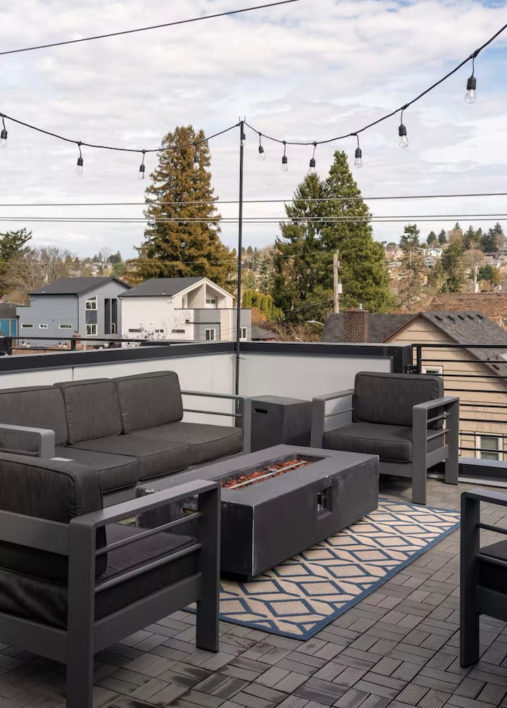 Townhome With Rooftop Near Downtown Ballard - シアトル