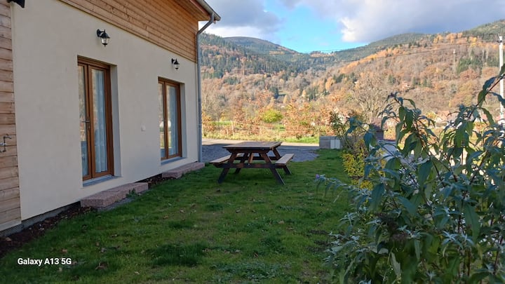 Gîte Pour 2 à 6 Personnes Manala Et Vivala - Metzeral