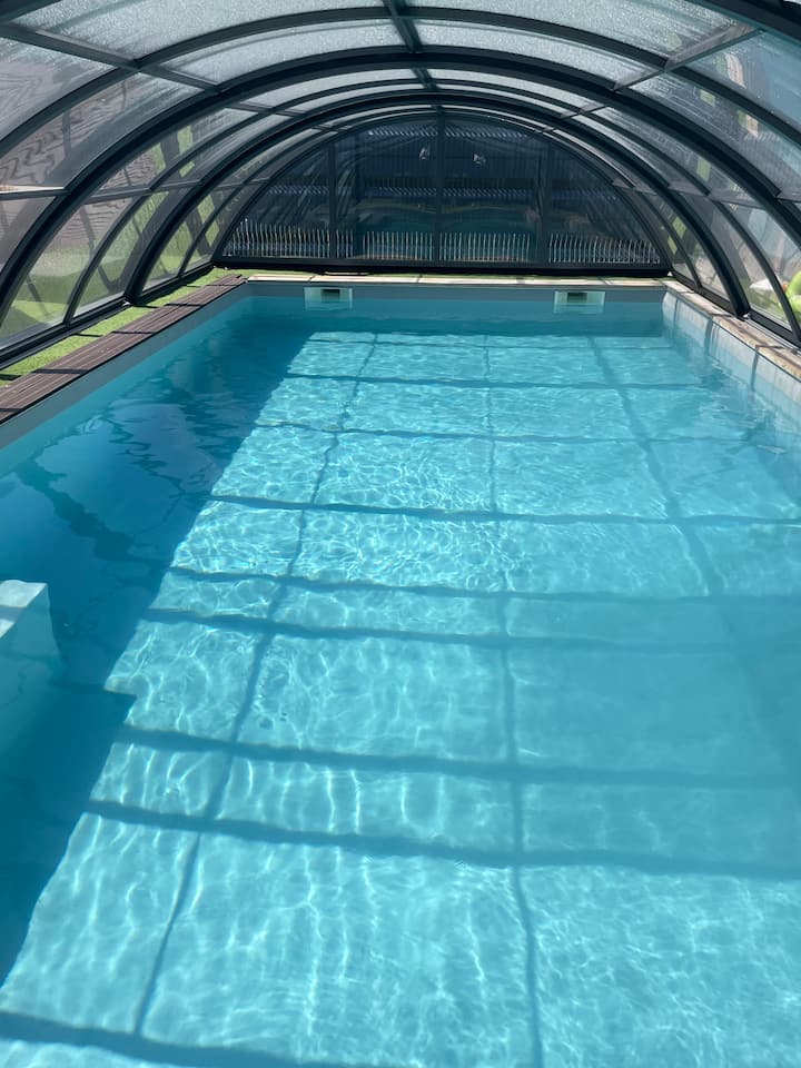 Maison Familiale Avec Piscine - Legé