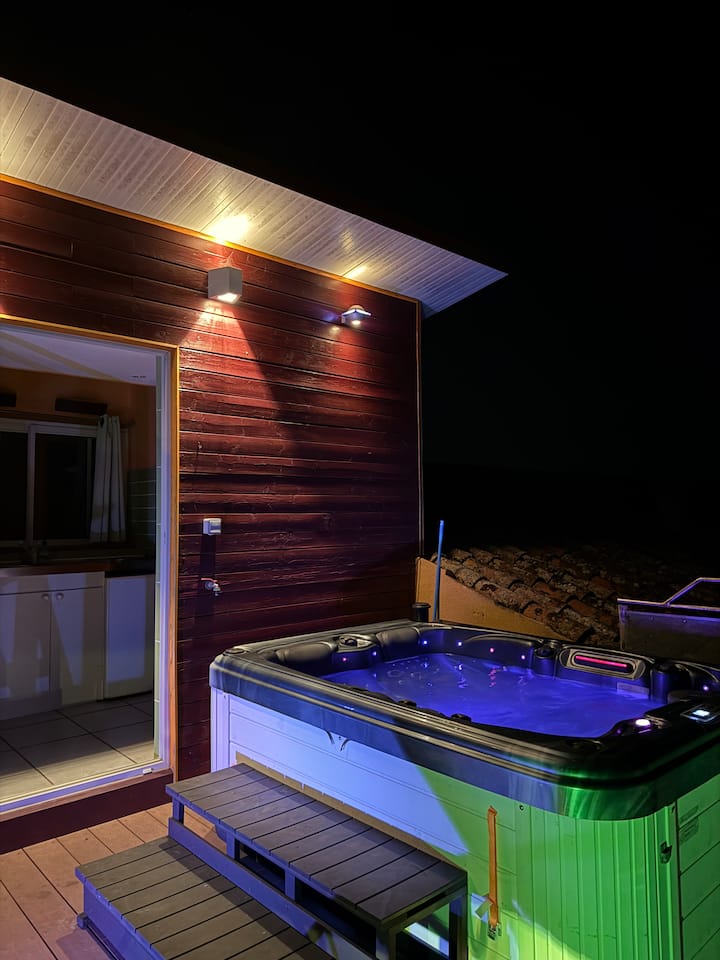 Maison Avec Spa Privé Et Terrasse Calme & Détente - Tarn