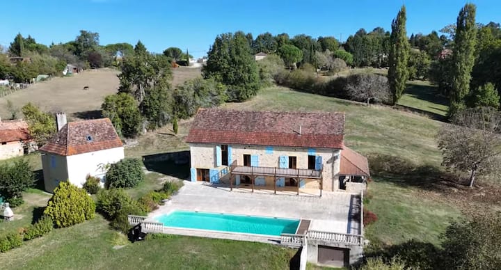 Stunning Barn Conversion - Gourdon