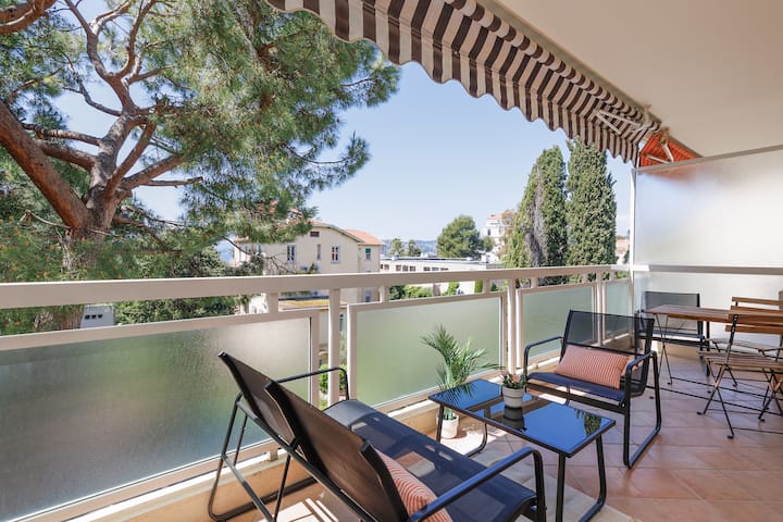 New Studio W/ Terrace, Ac & Free Parking - Antibes